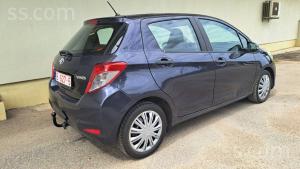 Grey Toyota Yaris 2013 in Ogre, with an engine capacity of 1.40 L and mileage of 0 thousand km for 3999 €, photo 4 on AUTOMOTO.COM.LV