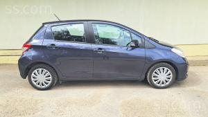 Grey Toyota Yaris 2013 in Ogre, with an engine capacity of 1.40 L and mileage of 0 thousand km for 3999 €, photo 6 on AUTOMOTO.COM.LV
