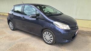 Pelēks Toyota Yaris 2013 Rīga, ar dzinēja tilpumu 1.40 L un nobraukumu 218 tūkst. km par 4550 €, foto 8 vietnē AUTOMOTO.COM.LV
