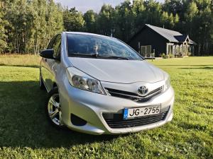 Grey Toyota Yaris 2013 in Riga, with an engine capacity of 1.30 L and mileage of 220 thousand km for 2950 €, photo  on AUTOMOTO.COM.LV