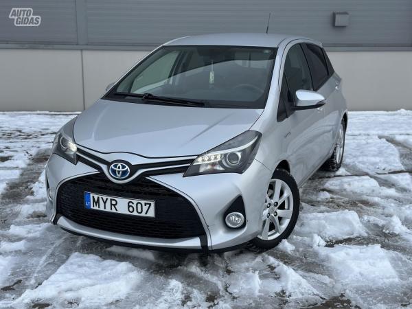 Grey Toyota Yaris 2014 in Kaunas, with an engine capacity of 1.50 L and mileage of 143 thousand km for 8000 €, photo 1 on AUTOMOTO.COM.LV