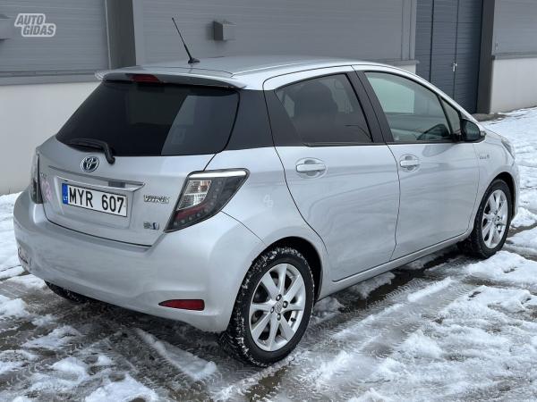 Pelēks Toyota Yaris 2014 Kauņa, ar dzinēja tilpumu 1.50 L un nobraukumu 143 tūkst. km par 7900 €, foto 6 vietnē AUTOMOTO.COM.LV