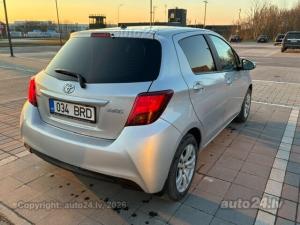 Grey Toyota Yaris 2014 in Tallinn, with an engine capacity of 1.30 L and mileage of 120 thousand km for 5500 €, photo 5 on AUTOMOTO.COM.LV