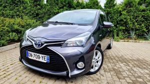 Grey Toyota Yaris 2015 in Vilnius, with an engine capacity of 1.50 L and mileage of 230 thousand km for 7500 €, photo 7 on AUTOMOTO.COM.LV