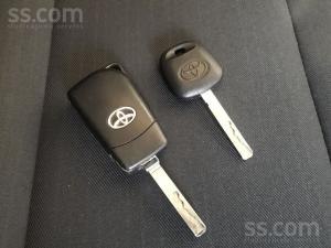 Grey Toyota Yaris 2015 in Riga, with an engine capacity of 1.30 L and mileage of 269 thousand km for 5100 €, photo 16 on AUTOMOTO.COM.LV