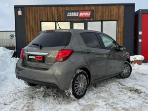 Grey Toyota Yaris 2016 in Vilnius, with an engine capacity of 1.50 L and mileage of 101 thousand km for 9490 €, photo 7 on AUTOMOTO.COM.LV