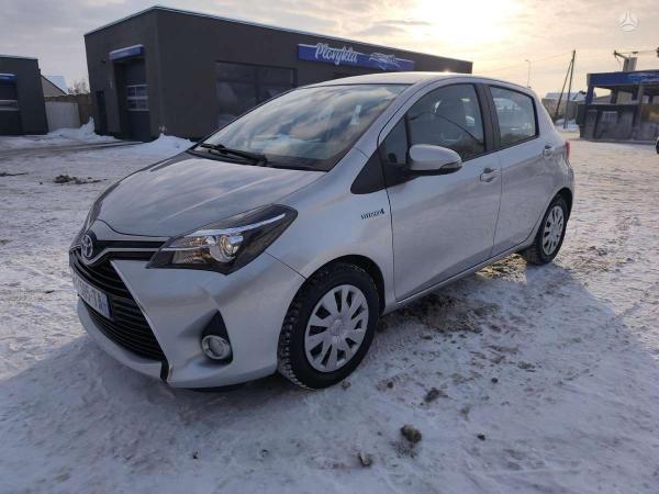 Pelēks Toyota Yaris 2016 Tauragė, ar dzinēja tilpumu 1.50 L un nobraukumu 259 tūkst. km par 6800 €, foto 7 vietnē AUTOMOTO.COM.LV