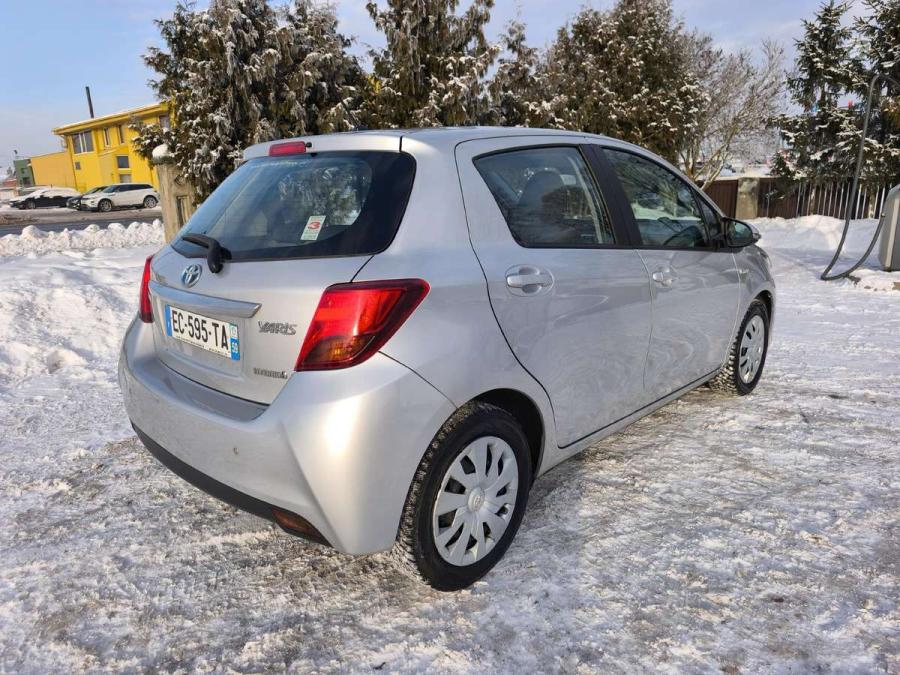 Pelēks Toyota Yaris 2016 Tauragė, ar dzinēja tilpumu 1.50 L un nobraukumu 258 tūkst. km par 6600 €, foto 7 vietnē AUTOMOTO.COM.LV
