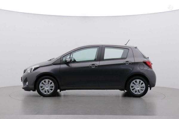 Grey Toyota Yaris 2016 in Vilnius, with an engine capacity of 1.33 L and mileage of 95 thousand km for 9990 €, photo 4 on AUTOMOTO.COM.LV