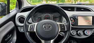 Grey Toyota Yaris 2016 in Vilnius, with an engine capacity of 1.33 L and mileage of 117 thousand km for 9700 €, photo 15 on AUTOMOTO.COM.LV