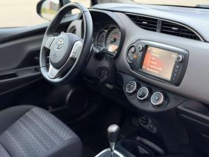 Grey Toyota Yaris 2016 in Vilnius, with an engine capacity of 1.33 L and mileage of 50 thousand km for 9950 €, photo 20 on AUTOMOTO.COM.LV