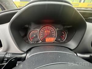 Grey Toyota Yaris 2016 in Riga, with an engine capacity of 1.30 L and mileage of 139 thousand km for 6500 €, photo 7 on AUTOMOTO.COM.LV