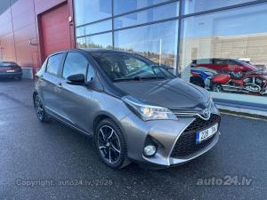 Grey Toyota Yaris 2017 in Tallinn, with an engine capacity of 1.50 L and mileage of 150 thousand km for 10500 €, photo 6 on AUTOMOTO.COM.LV