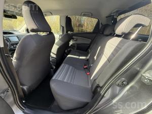 Pelēks Toyota Yaris 2017 Rīga, ar dzinēja tilpumu 1.40 L un nobraukumu 0 tūkst. km par 6990 €, foto 15 vietnē AUTOMOTO.COM.LV