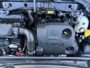 Pelēks Toyota Yaris 2017 Rīga, ar dzinēja tilpumu 1.40 L un nobraukumu 0 tūkst. km par 6990 €, foto 16 vietnē AUTOMOTO.COM.LV