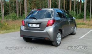 Grey Toyota Yaris 2017 in Tallinn, with an engine capacity of 1.30 L and mileage of 158 thousand km for 6700 €, photo 8 on AUTOMOTO.COM.LV