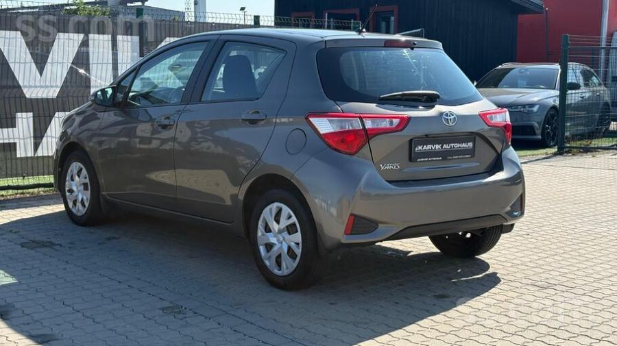 Pelēks Toyota Yaris 2017 Liepāja, ar dzinēja tilpumu 1.50 L un nobraukumu 137 tūkst. km par 8150 €, foto 7 vietnē AUTOMOTO.COM.LV