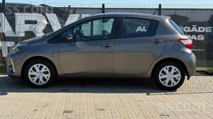 Pelēks Toyota Yaris 2017 Liepāja, ar dzinēja tilpumu 1.50 L un nobraukumu 137 tūkst. km par 8150 €, foto 8 vietnē AUTOMOTO.COM.LV