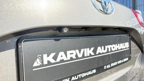 Pelēks Toyota Yaris 2017 Liepāja, ar dzinēja tilpumu 1.50 L un nobraukumu 137 tūkst. km par 8150 €, foto 8 vietnē AUTOMOTO.COM.LV