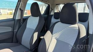 Pelēks Toyota Yaris 2017 Liepāja, ar dzinēja tilpumu 1.50 L un nobraukumu 137 tūkst. km par 8150 €, foto 12 vietnē AUTOMOTO.COM.LV