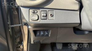 Pelēks Toyota Yaris 2017 Liepāja, ar dzinēja tilpumu 1.50 L un nobraukumu 137 tūkst. km par 8150 €, foto 13 vietnē AUTOMOTO.COM.LV