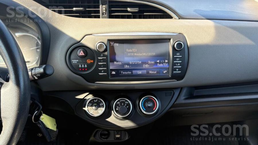 Pelēks Toyota Yaris 2017 Liepāja, ar dzinēja tilpumu 1.50 L un nobraukumu 137 tūkst. km par 8150 €, foto 15 vietnē AUTOMOTO.COM.LV