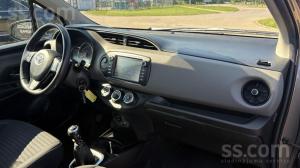 Pelēks Toyota Yaris 2017 Liepāja, ar dzinēja tilpumu 1.50 L un nobraukumu 137 tūkst. km par 8150 €, foto 19 vietnē AUTOMOTO.COM.LV