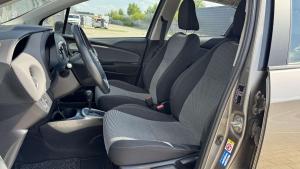 Grey Toyota Yaris 2017 in Vilnius, with an engine capacity of 1.50 L and mileage of 120 thousand km for 10990 €, photo 17 on AUTOMOTO.COM.LV