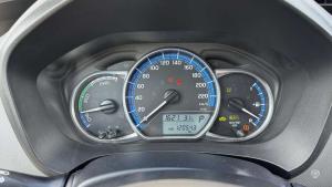 Grey Toyota Yaris 2017 in Vilnius, with an engine capacity of 1.50 L and mileage of 120 thousand km for 10990 €, photo 28 on AUTOMOTO.COM.LV