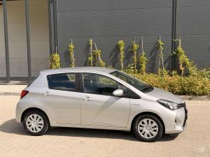 Pelēks Toyota Yaris 2017 Viļņa, ar dzinēja tilpumu 1.50 L un nobraukumu 56 tūkst. km par 13150 €, foto 6 vietnē AUTOMOTO.COM.LV
