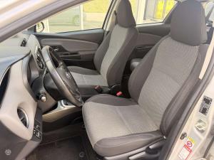 Pelēks Toyota Yaris 2017 Viļņa, ar dzinēja tilpumu 1.50 L un nobraukumu 56 tūkst. km par 13150 €, foto 25 vietnē AUTOMOTO.COM.LV