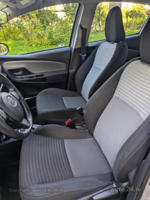Pelēks Toyota Yaris 2017 Viljandi, ar dzinēja tilpumu 1.50 L un nobraukumu 177 tūkst. km par 7000 €, foto 11 vietnē AUTOMOTO.COM.LV