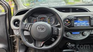 Pelēks Toyota Yaris 2018 Rīga, ar dzinēja tilpumu 1.50 L un nobraukumu 113 tūkst. km par 10000 €, foto 9 vietnē AUTOMOTO.COM.LV