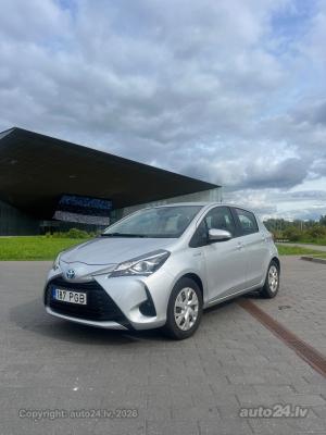 Pelēks Toyota Yaris 2018 Tallina, ar dzinēja tilpumu 1.50 L un nobraukumu 215 tūkst. km par 9500 €, foto  vietnē AUTOMOTO.COM.LV