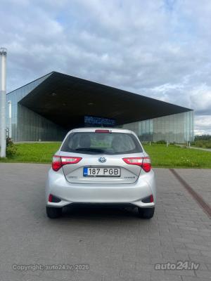 Pelēks Toyota Yaris 2018 Tallina, ar dzinēja tilpumu 1.50 L un nobraukumu 215 tūkst. km par 9500 €, foto 5 vietnē AUTOMOTO.COM.LV