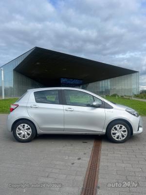 Pelēks Toyota Yaris 2018 Tallina, ar dzinēja tilpumu 1.50 L un nobraukumu 215 tūkst. km par 9500 €, foto 6 vietnē AUTOMOTO.COM.LV