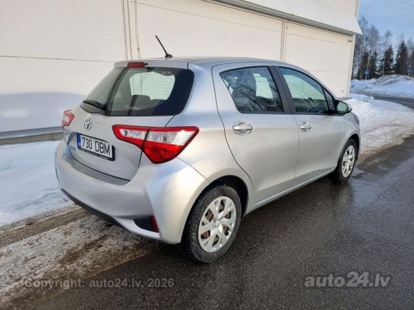 Pelēks Toyota Yaris 2019 Tallina, ar dzinēja tilpumu 1.50 L un nobraukumu 47 tūkst. km par 13000 €, foto 6 vietnē AUTOMOTO.COM.LV
