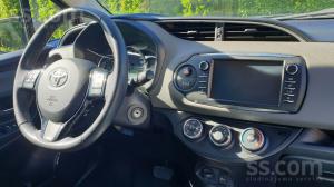 Pelēks Toyota Yaris 2019 Ogre, ar dzinēja tilpumu 1.50 L un nobraukumu 62 tūkst. km par 11800 €, foto 15 vietnē AUTOMOTO.COM.LV