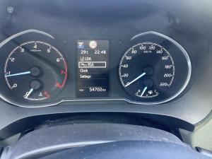 Grey Toyota Yaris 2019 in Alytus, with an engine capacity of 1.50 L and mileage of 55 thousand km for 9100 €, photo 11 on AUTOMOTO.COM.LV