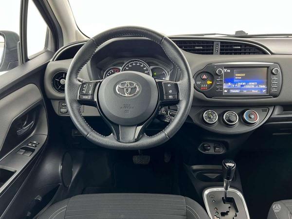 Серый Тойота Ярис 2019 в Вильнюс, объемом двигателя 1.50 л и пробегом 72 тыс. км за 11900 €, фото 9 на AUTOMOTO.COM.LV