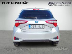 Pelēks Toyota Yaris 2019 Tallina, ar dzinēja tilpumu 1.50 L un nobraukumu 105 tūkst. km par 12995 €, foto 5 vietnē AUTOMOTO.COM.LV