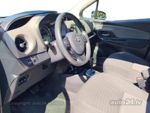 Pelēks Toyota Yaris 2019 Tallina, ar dzinēja tilpumu 1.50 L un nobraukumu 105 tūkst. km par 12995 €, foto 12 vietnē AUTOMOTO.COM.LV