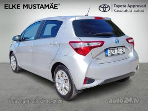 Pelēks Toyota Yaris 2019 Tallina, ar dzinēja tilpumu 1.50 L un nobraukumu 105 tūkst. km par 12995 €, foto 18 vietnē AUTOMOTO.COM.LV