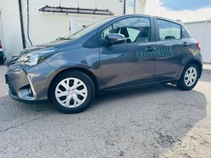 Grey Toyota Yaris 2019 in Riga, with an engine capacity of 1.50 L and mileage of 0 thousand km for 11350 €, photo 10 on AUTOMOTO.COM.LV