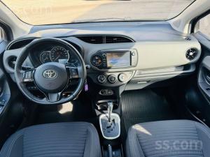 Grey Toyota Yaris 2019 in Riga, with an engine capacity of 1.50 L and mileage of 0 thousand km for 11350 €, photo 14 on AUTOMOTO.COM.LV