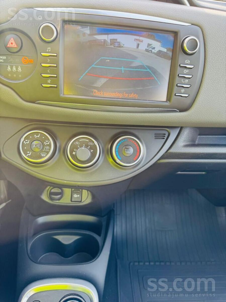 Grey Toyota Yaris 2019 in Riga, with an engine capacity of 1.50 L and mileage of 0 thousand km for 11350 €, photo 15 on AUTOMOTO.COM.LV