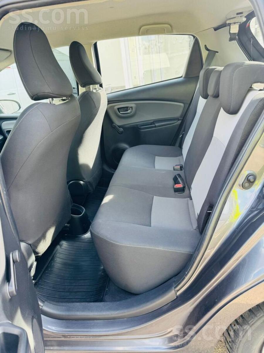 Grey Toyota Yaris 2019 in Riga, with an engine capacity of 1.50 L and mileage of 0 thousand km for 11350 €, photo 16 on AUTOMOTO.COM.LV
