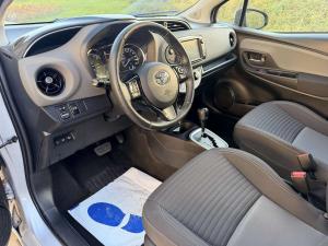 Pelēks Toyota Yaris 2019 Viļņa, ar dzinēja tilpumu 1.50 L un nobraukumu 109 tūkst. km par 12650 €, foto 15 vietnē AUTOMOTO.COM.LV
