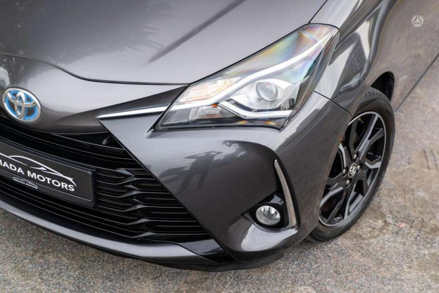 Pelēks Toyota Yaris 2019 Viļņa, ar dzinēja tilpumu 1.50 L un nobraukumu 171 tūkst. km par 9900 €, foto 8 vietnē AUTOMOTO.COM.LV