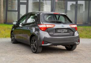 Pelēks Toyota Yaris 2019 Viļņa, ar dzinēja tilpumu 1.50 L un nobraukumu 171 tūkst. km par 9900 €, foto 12 vietnē AUTOMOTO.COM.LV